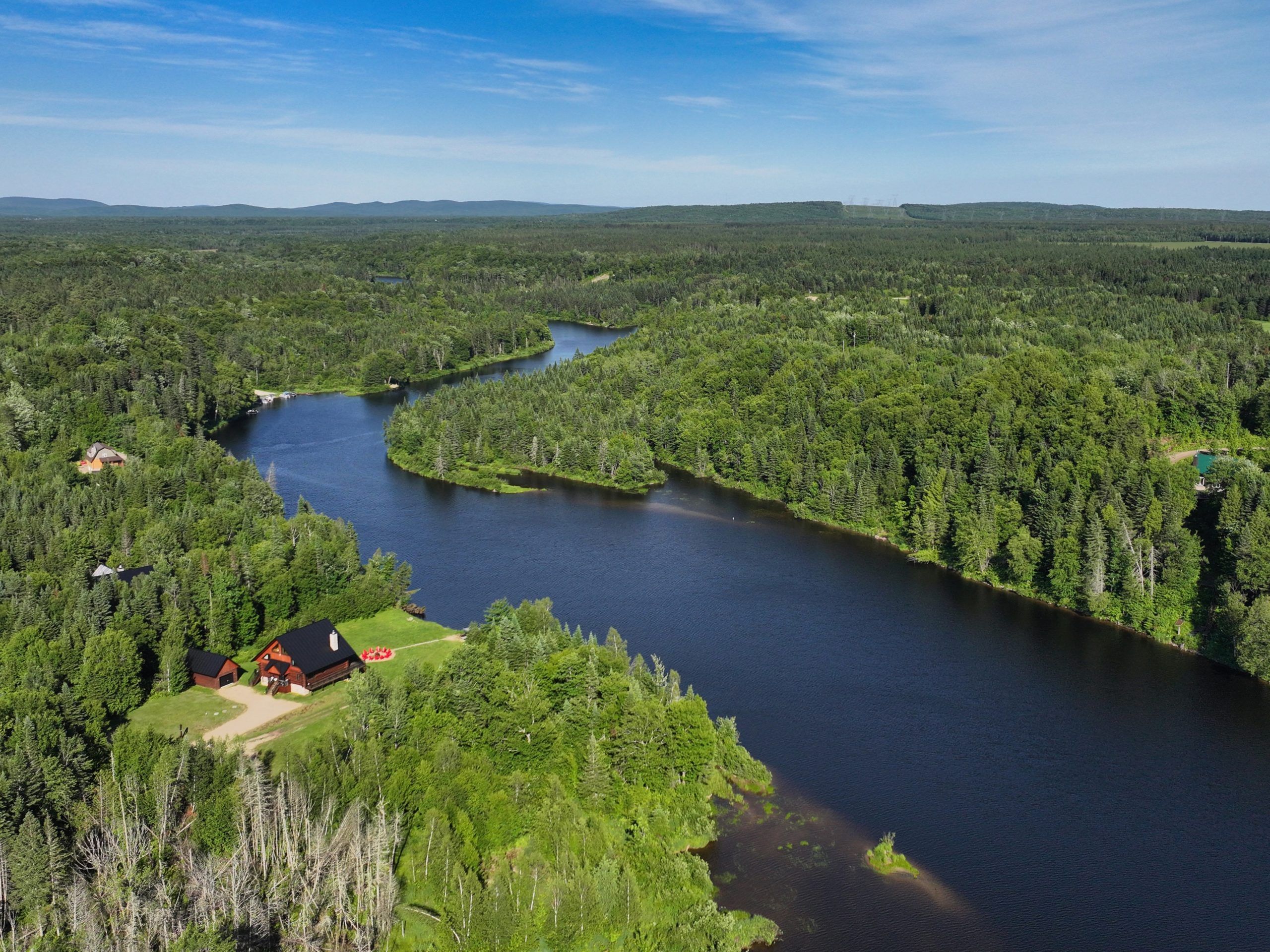 Rivière Sainte-Anne - Au Chalet en Bois Rond - La route bleue